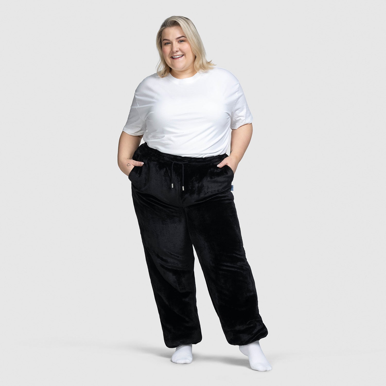 Black Oodie™ Original Pant – The Oodie USA