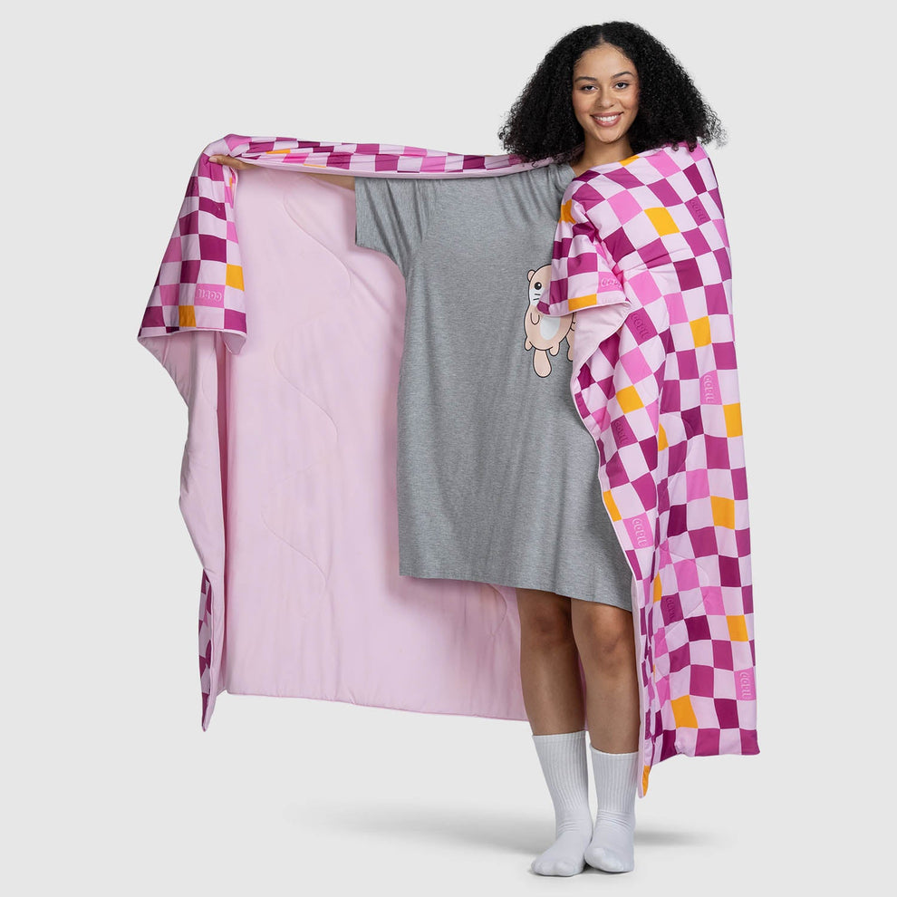 Checker Multi Cooling Blanket – The Oodie USA