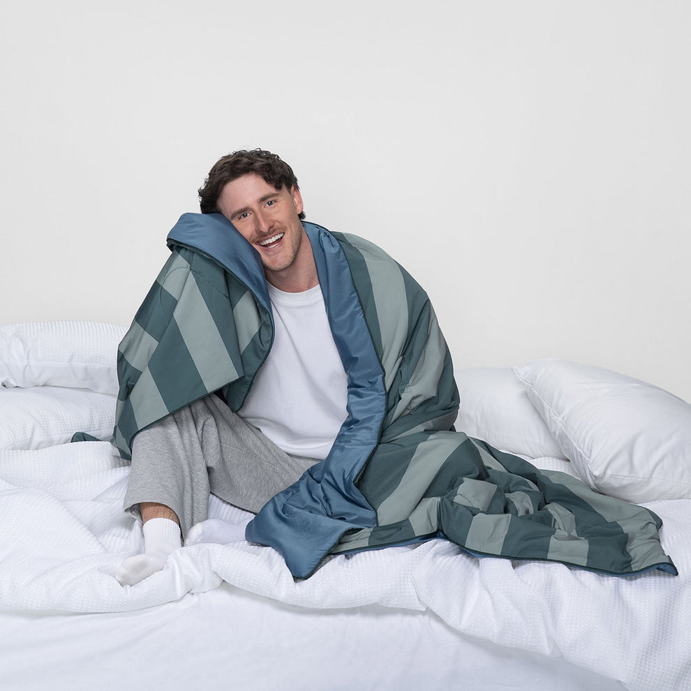 Green/Navy StripeCooling Blanket – The Oodie USA