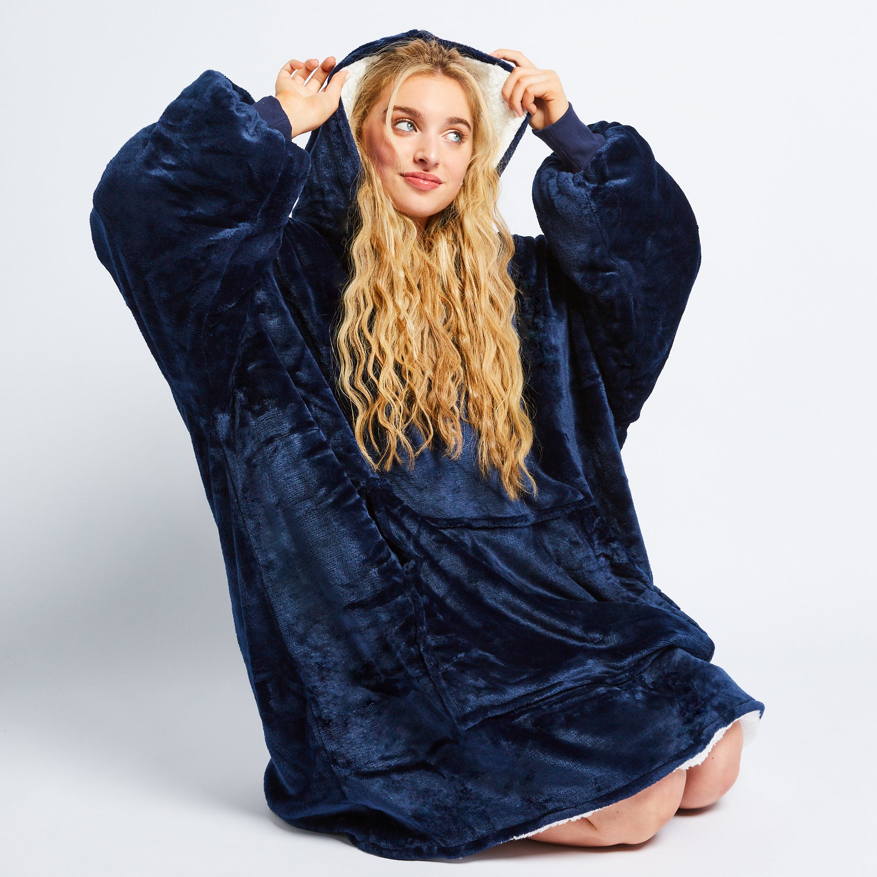 Navy Oodie – The Oodie USA